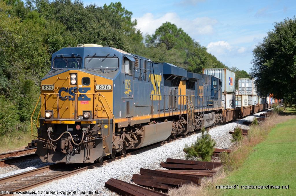 CSX 826
